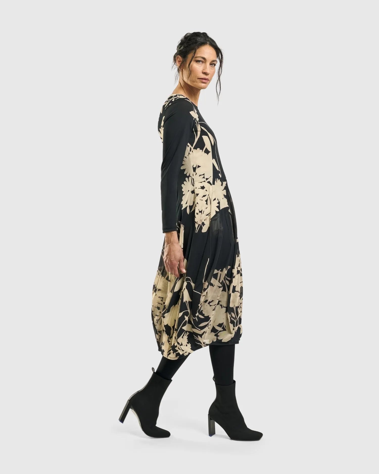 Amber Cocoon Dress, Floral – Alembika U.S.