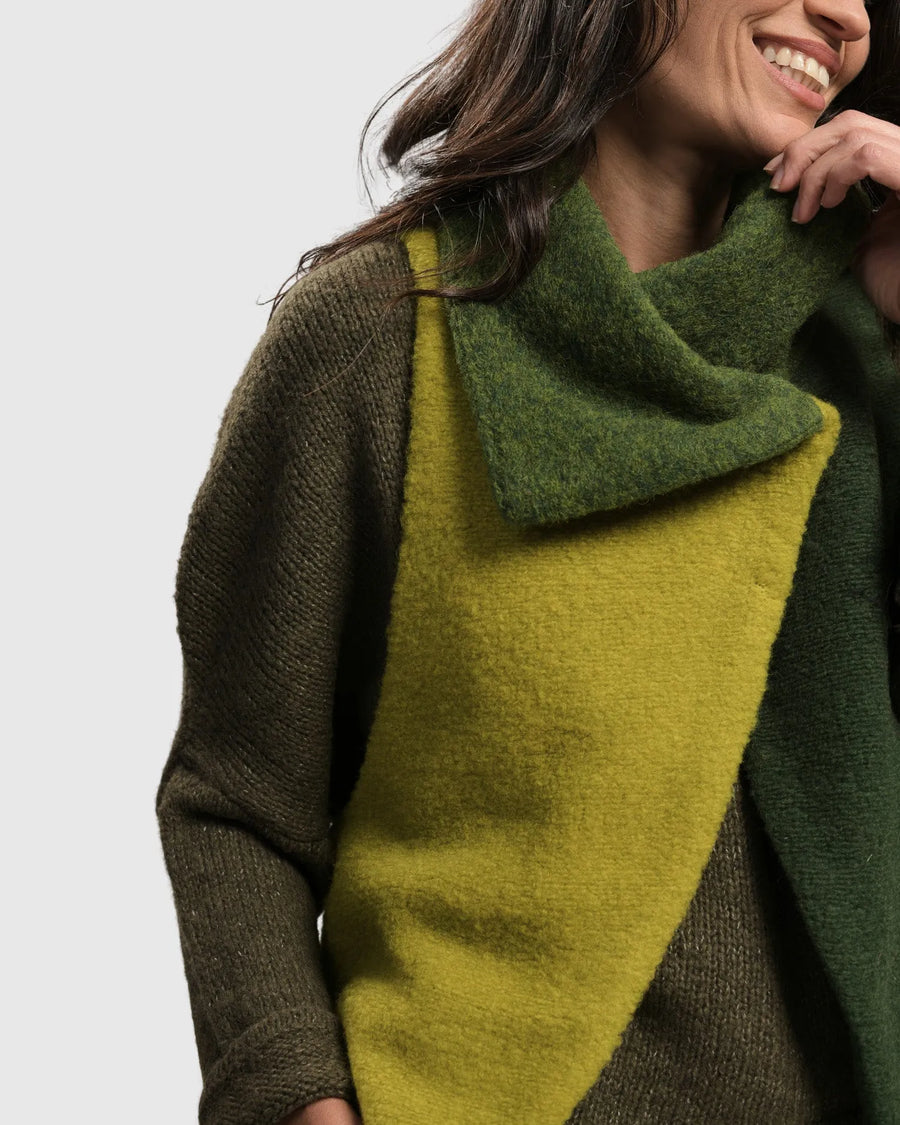 Two Tone Vest, Hunter – Alembika U.S.