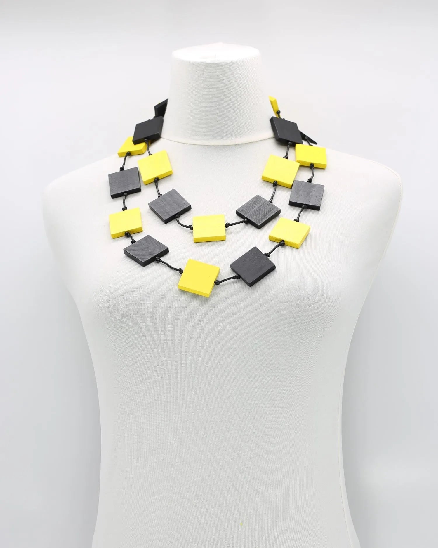 Recycled Wood Square Beads Necklace, Black/Yellow – Alembika U.S.