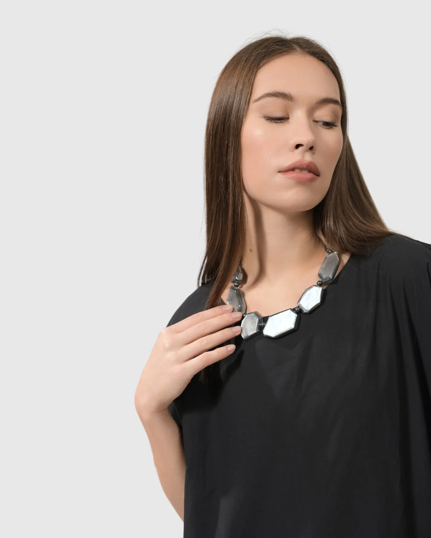 Glory Faceted Bead Necklace, Starlight – Alembika U.S.