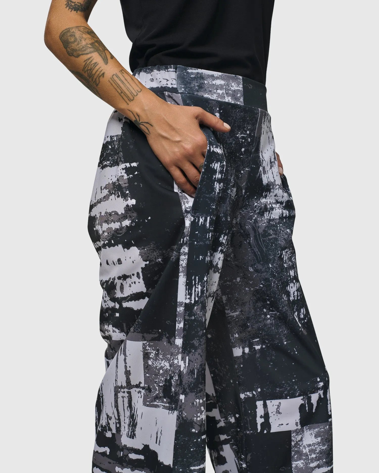 Digi Straight Leg Pants, Marble – Alembika U.S.