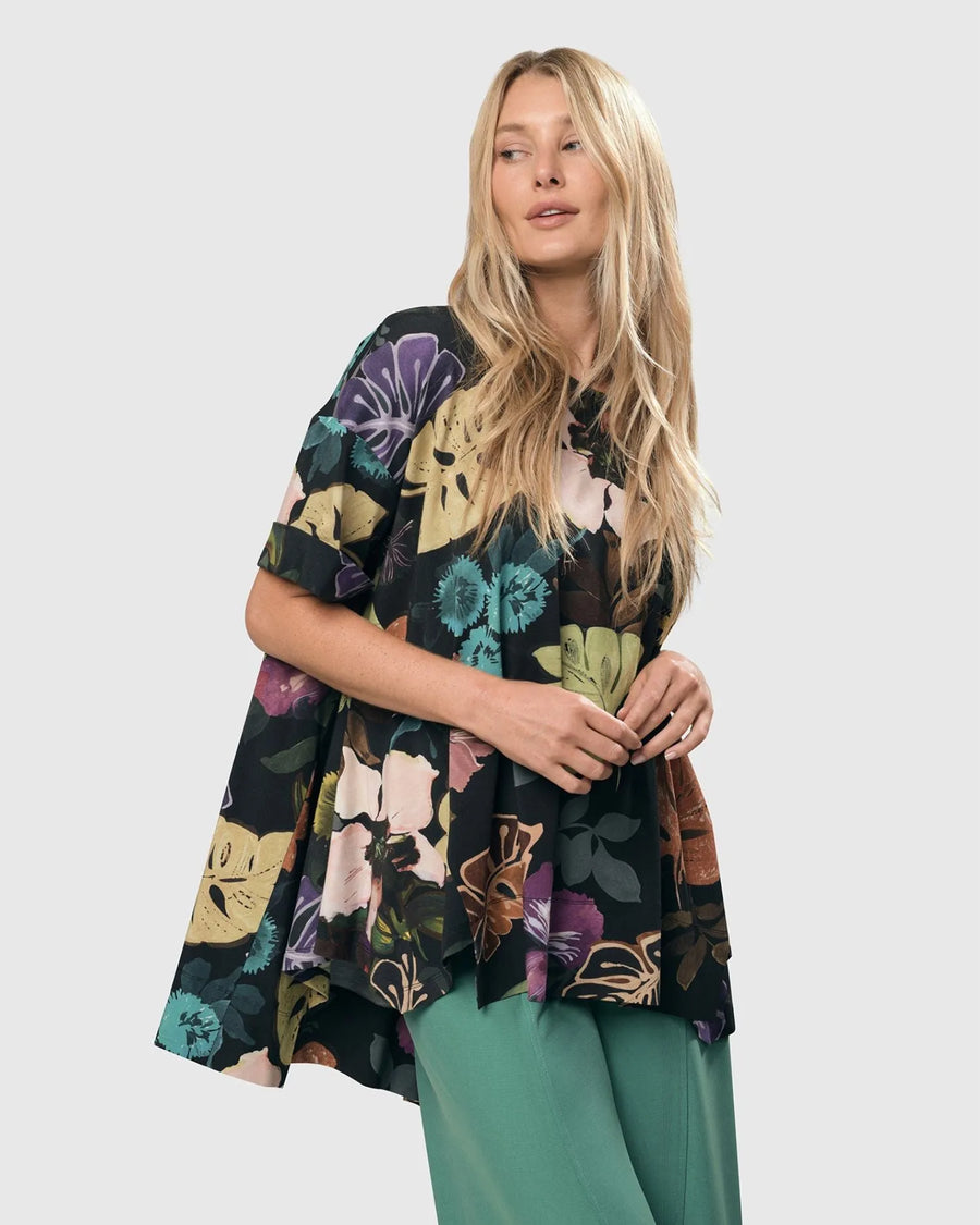 Wearable Art Collection – Alembika U.S.